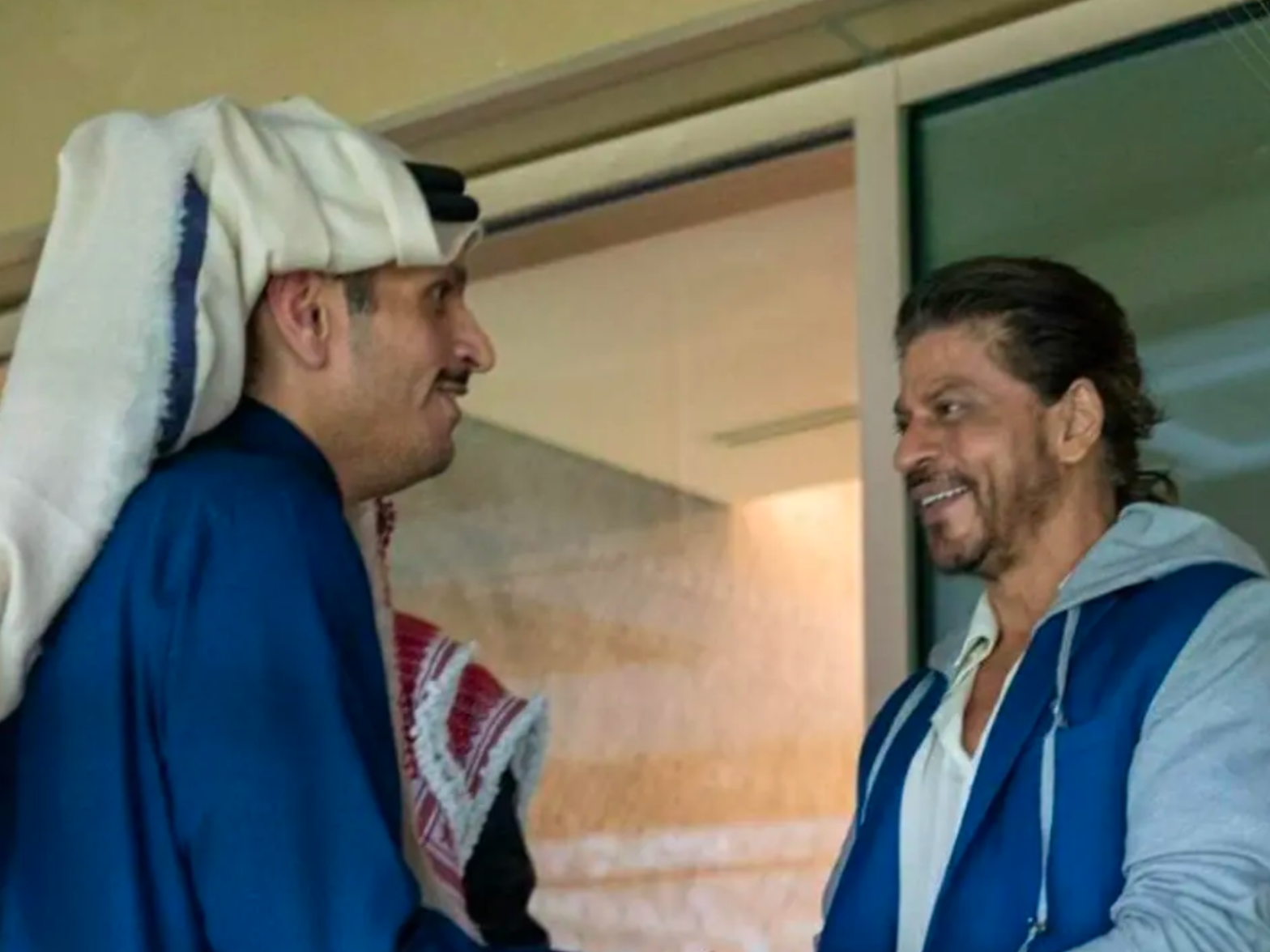 In pictures: Superstar Shah Rukh Khan meets Qatari prime minister ...