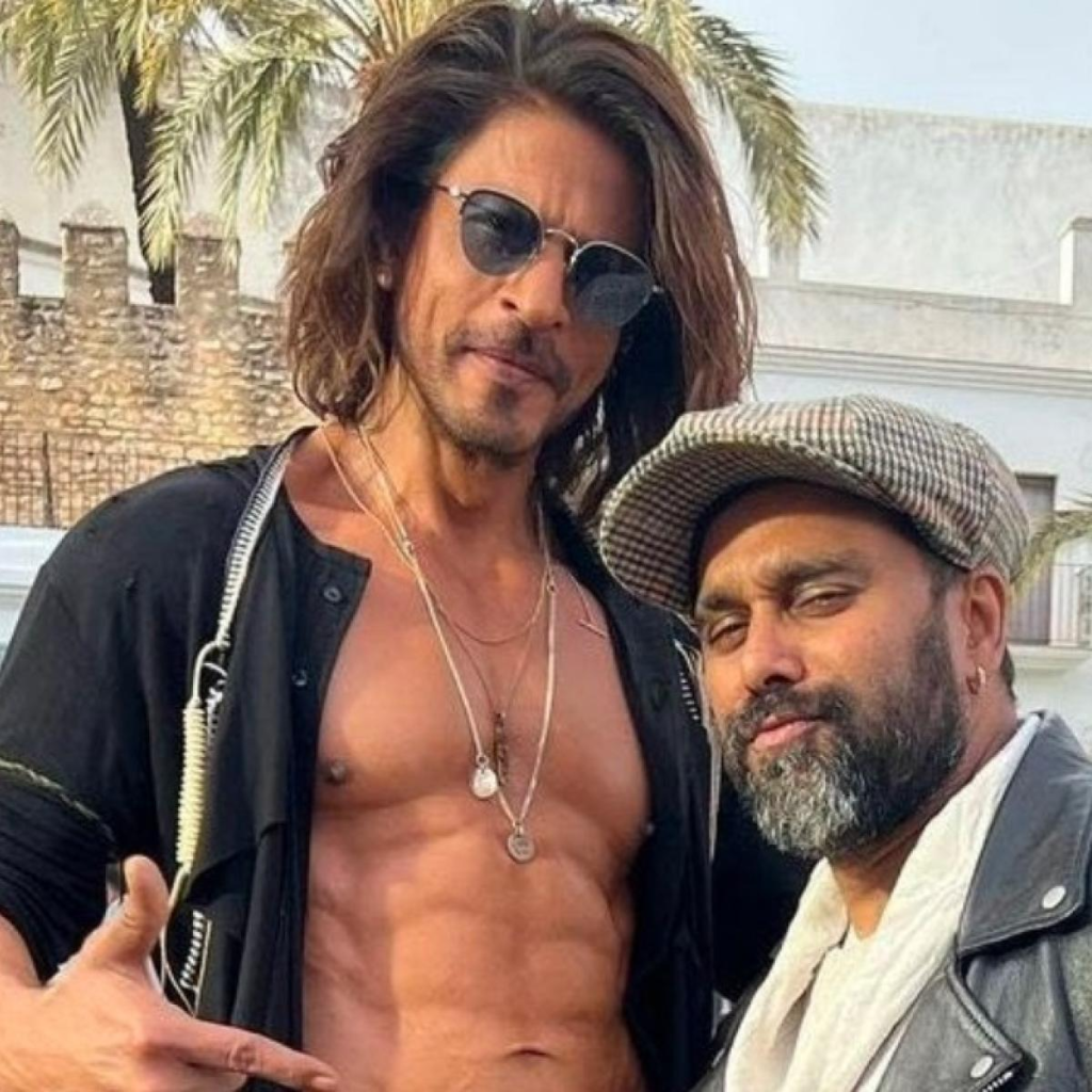 Despite knee and back injuries, Shah Rukh Khan powered through to shoot THIS Pathaan song - Masala