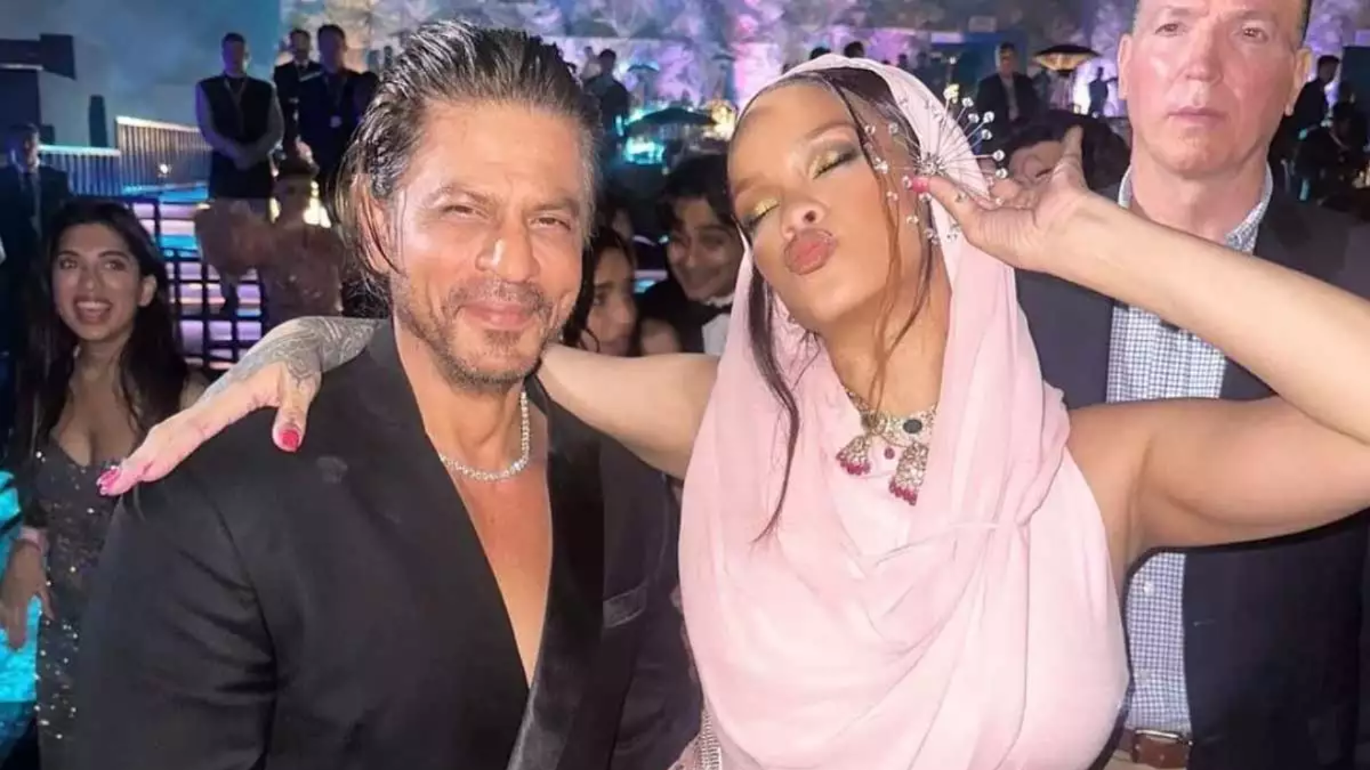 WATCH: Rihanna dancing to SRK's 'Chaleya' is the best video you'll see ...