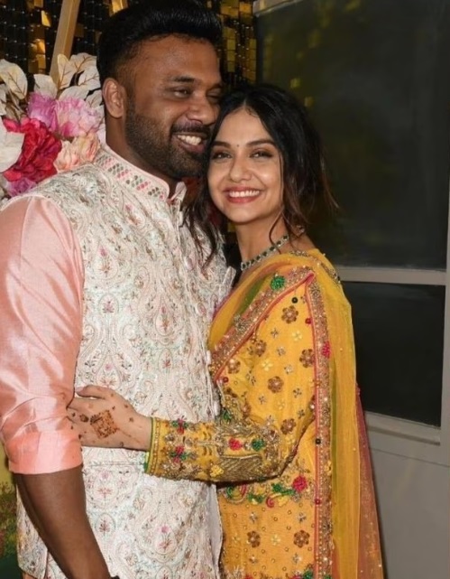 Divya Agarwal and Apurva Padgaonkar getting divorced?