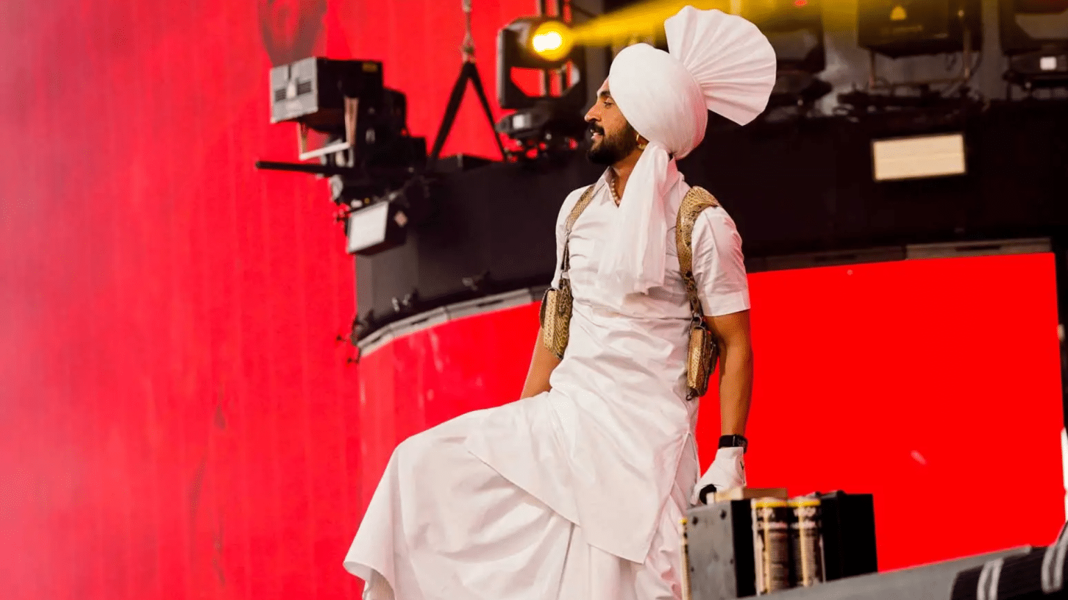 Diljit Dosanjh reveals the reason for his 'Punjabi aa gaye oye' slogan