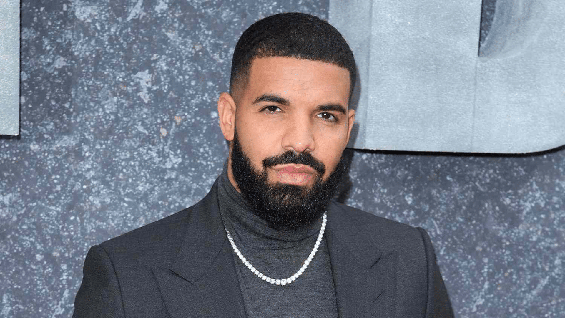 Drake becomes the 1st artist to achieve THIS massive feat on Spotify ...
