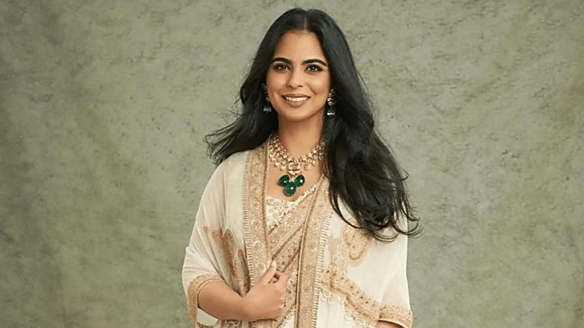 Isha Ambani confesses to being a die-hard fan of THIS Bollywood ...