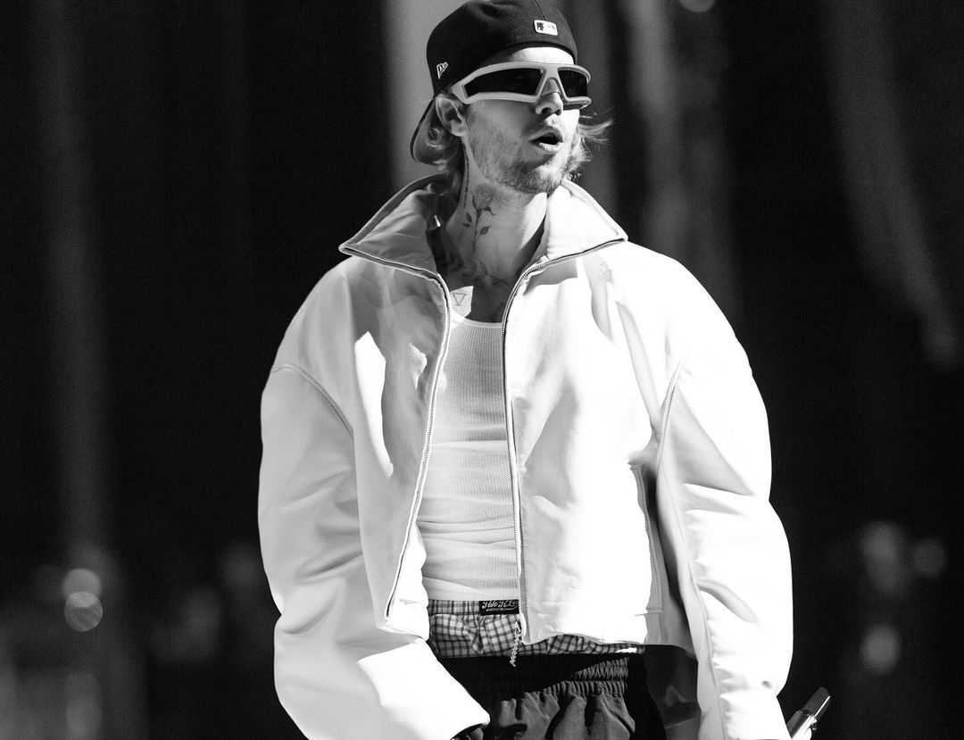 Justin Bieber Goes Overboard: Singer shares 50 pics from Anant Ambani ...