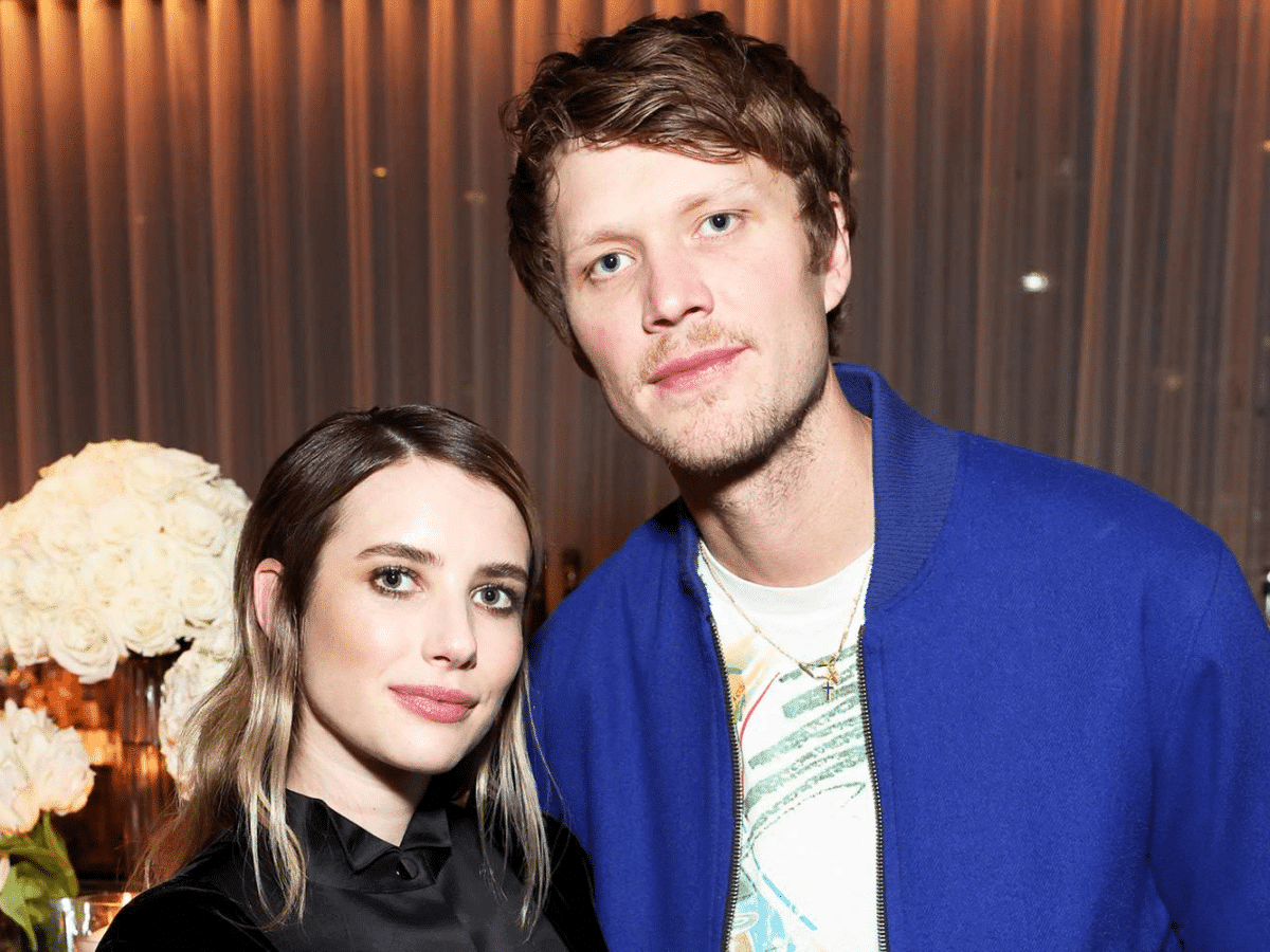 Famed actress Emma Roberts is engaged - See her gorgeous ring here ...