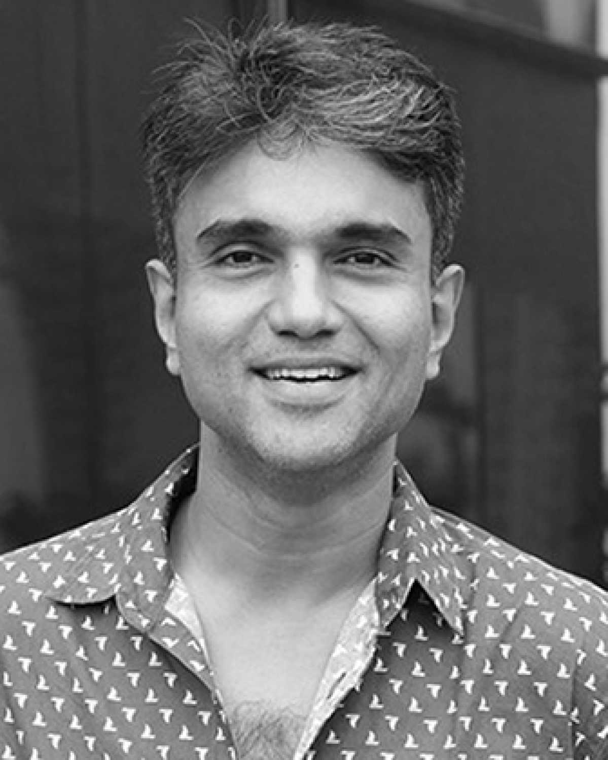 Mere Husband Ki Biwi Motion Poster: Arjun Kapoor, Bhumi Pednekar ...