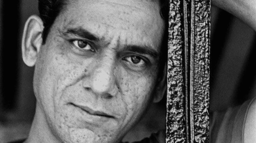 When Rekha and Om Puri got carried away while filming a lovemaking ...