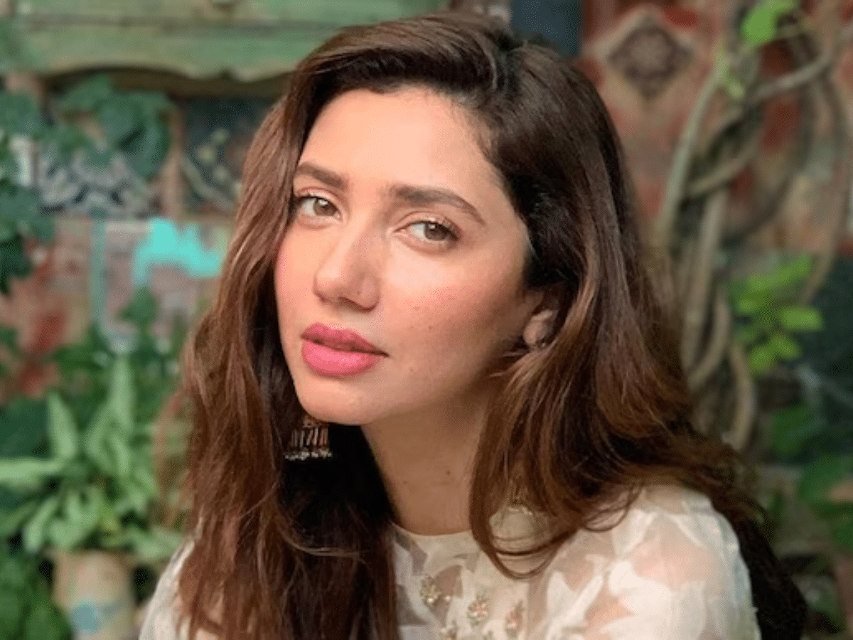 When Mahira Khan struggled with clinical depression post receiving backlash for her role in Shah ...