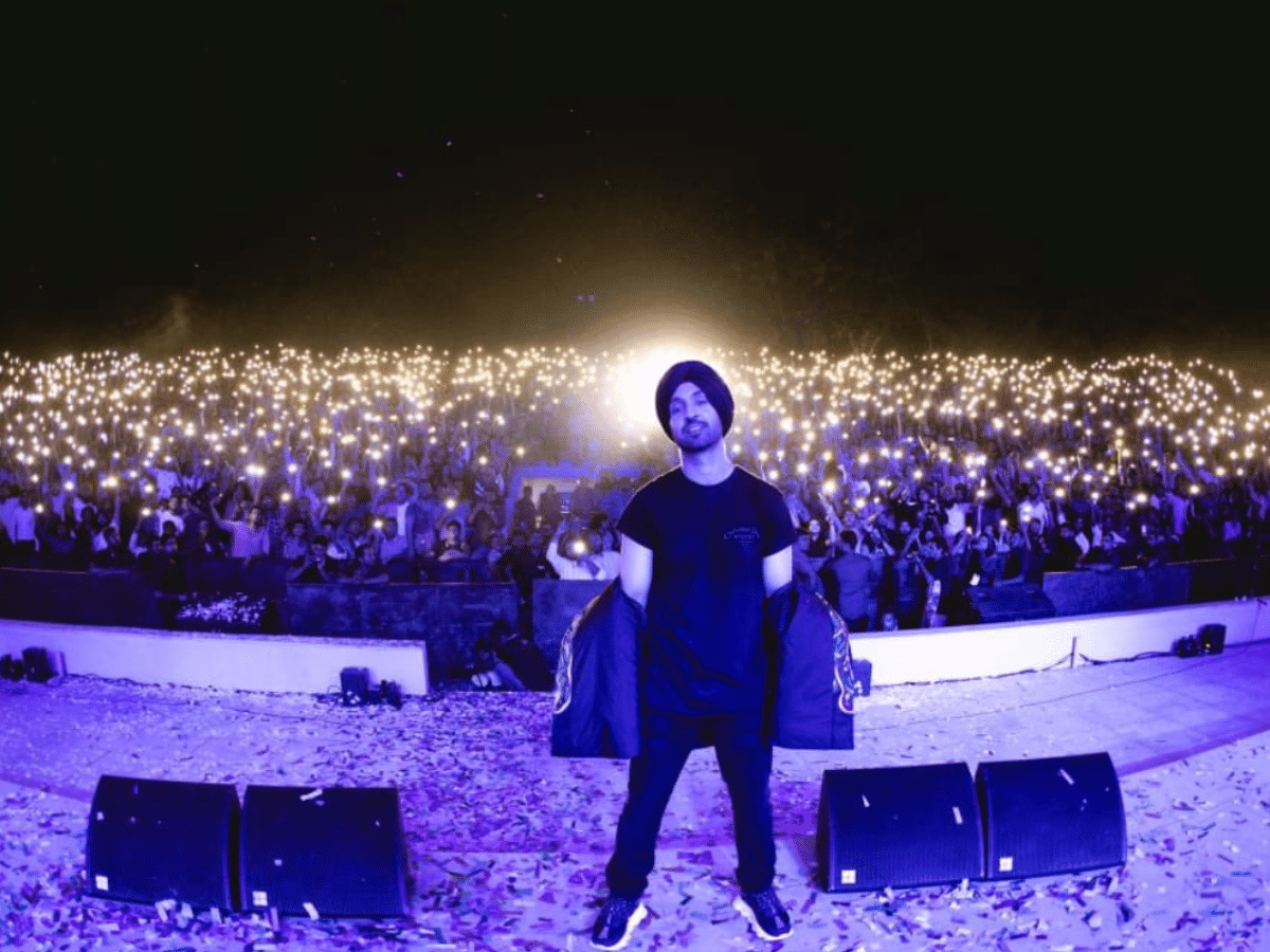 Dil-Luminati tour: Diljit Dosanjh electrifies Delhi, 35000 fans ...