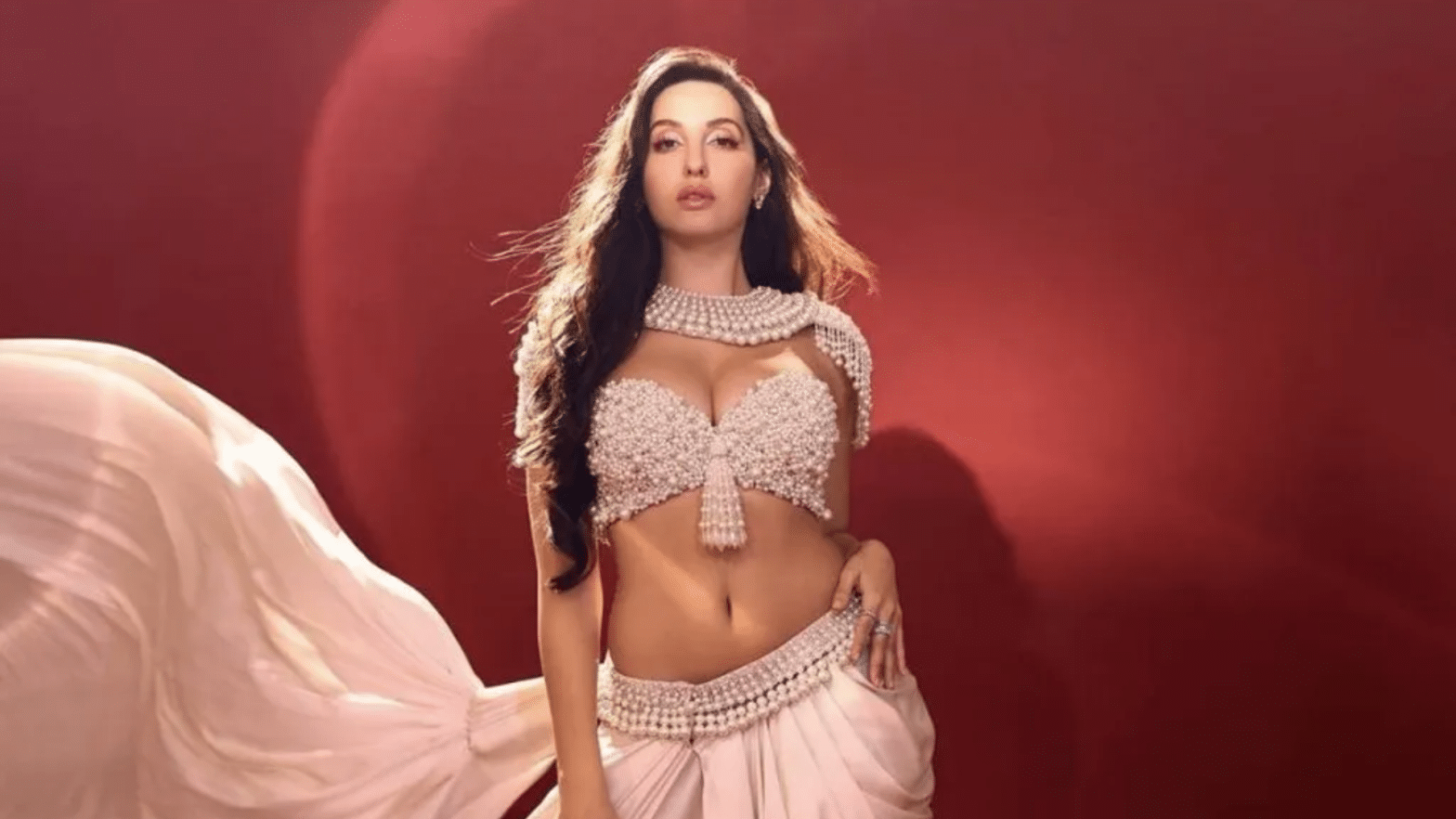 Nora Fatehi opens up about not wanting to dress like Janhvi Kapoor, Ananya Panday and Sara Ali ...