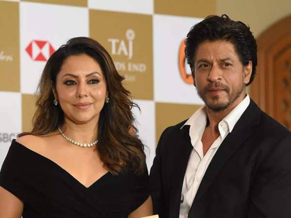 When Gauri Khan swapped Shah Rukh Khan's T-shirt for a handbag; ‘Isko ...