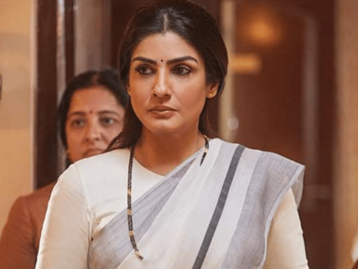 Shah Rukh Khan's father, Mir Taj Mohammed Khan, was a well-read ...