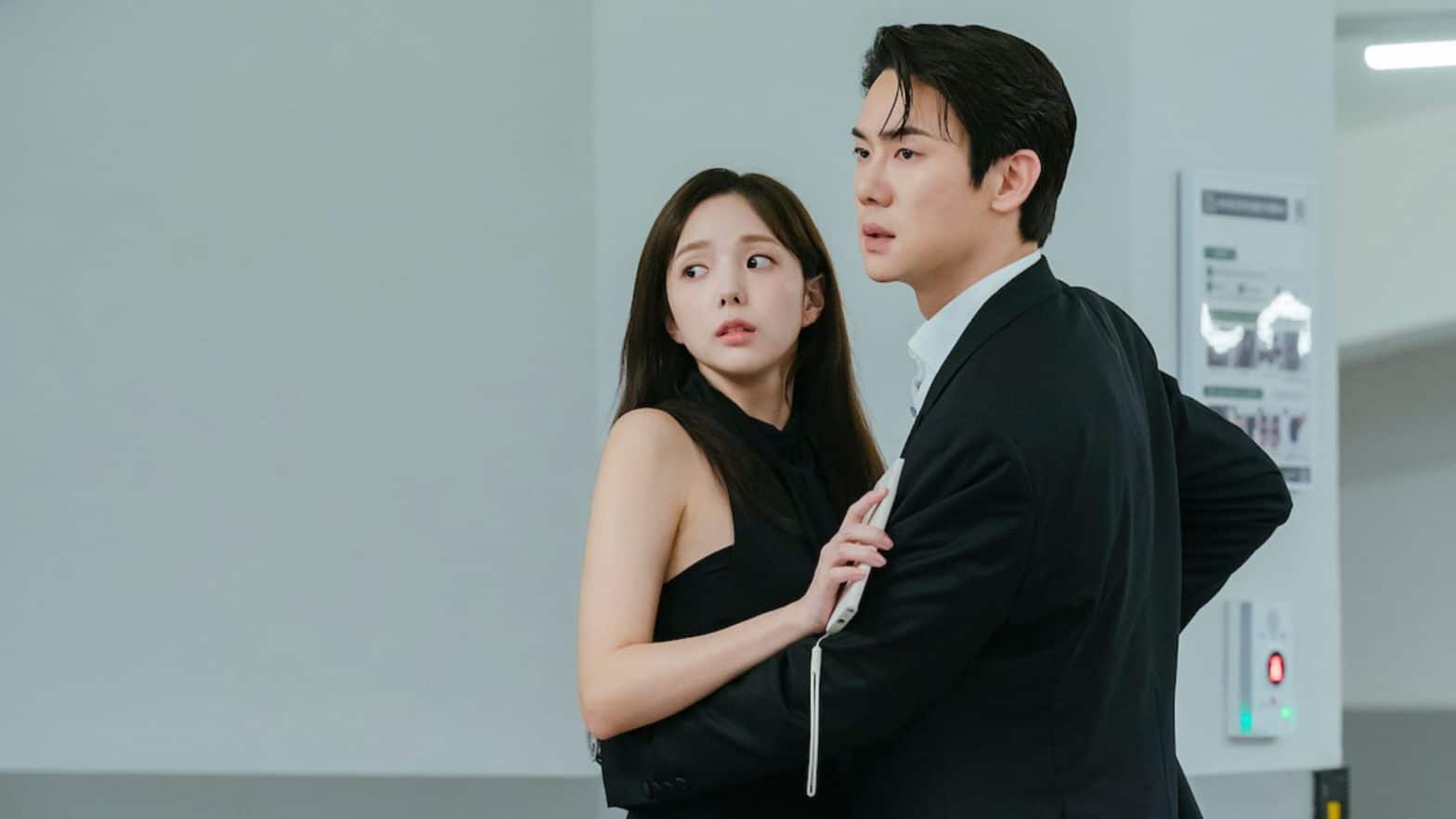 Yoo Yeon Seok & Chae Soo Bin become the most buzzworthy actors while their K-drama 'When The ...