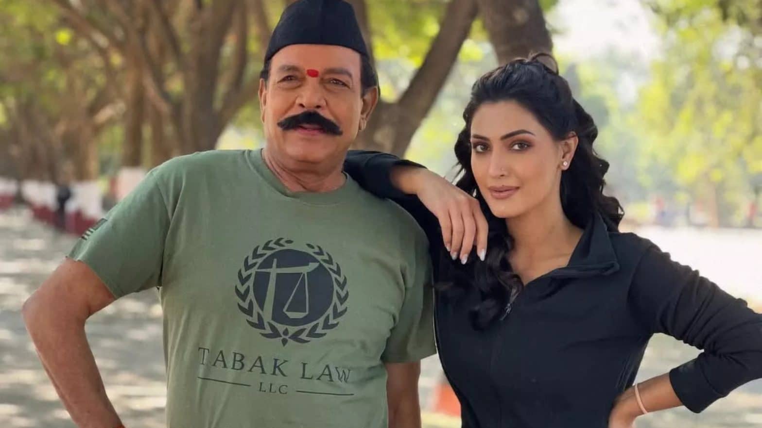 OMG! 70-year old Govind Namdev dating 30-year old actress Shivangi ...