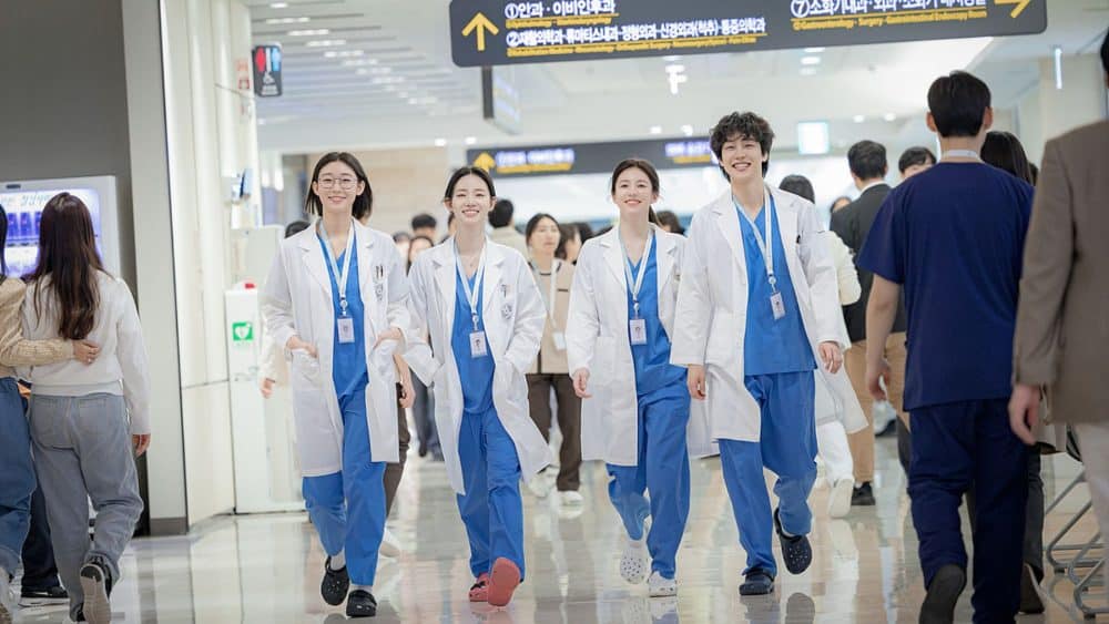 Go Youn Jung's 'Resident Playbook' spin-off of popular medical drama 'Hospital Playlist' finally ...