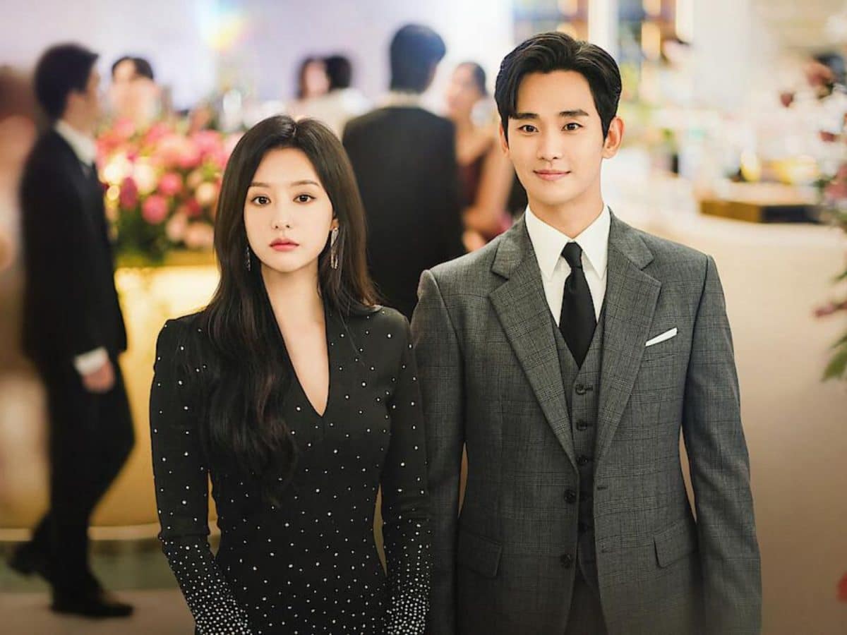 Kim Soo Hyun finally breaks silence on dating rumours with Queen Of Tears' co-star Kim Ji Won ...