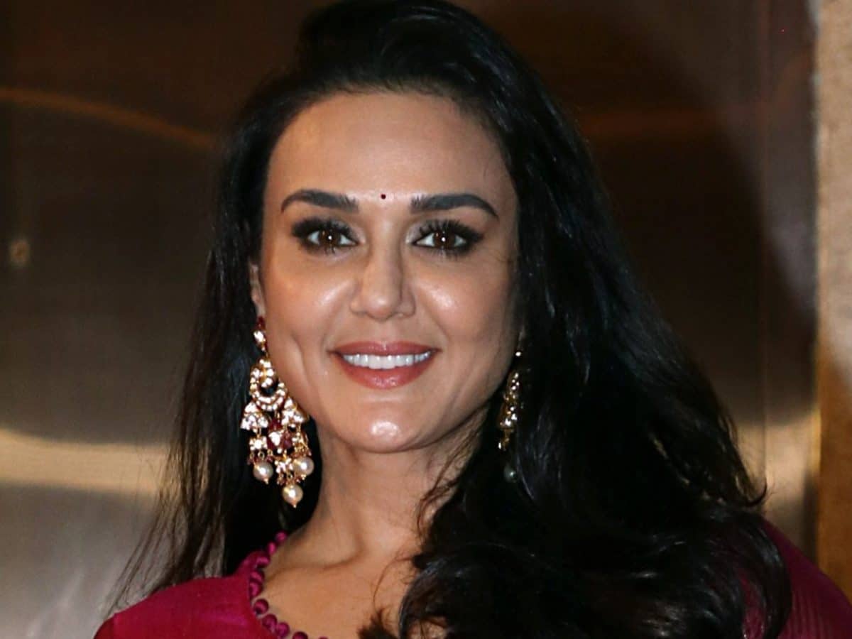 Preity Zinta responds to a lot of fan questions on X