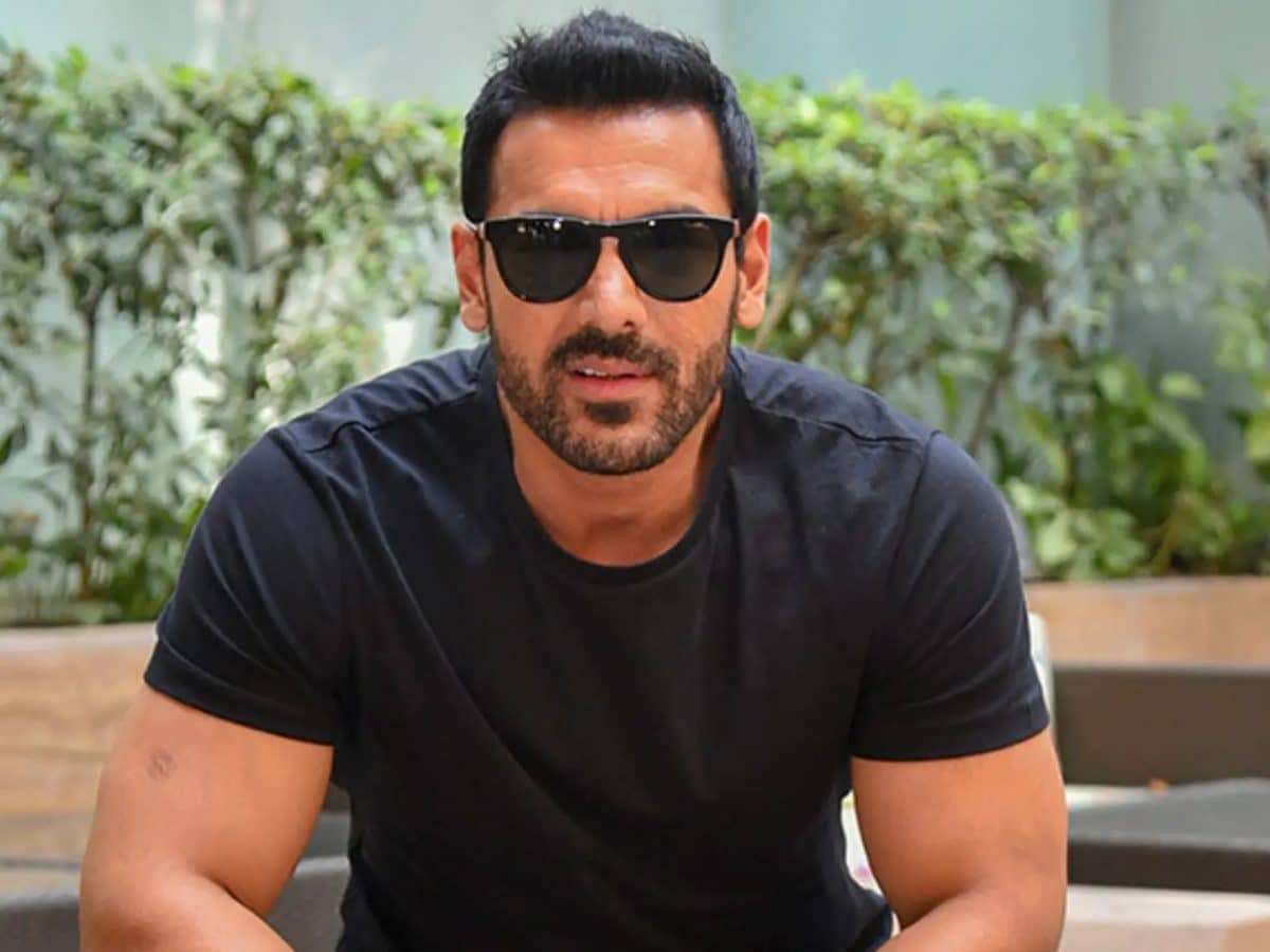 Badshah Gives Heartfelt Tribute to Sidhu Moose Wala