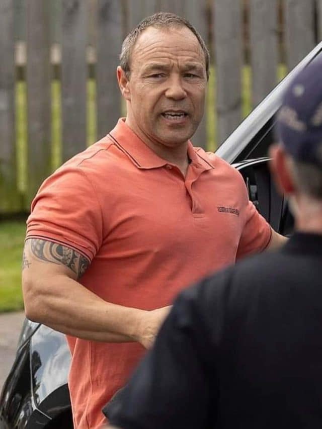 8 Must-watch films and series of Adolescence actor Stephen Graham ...