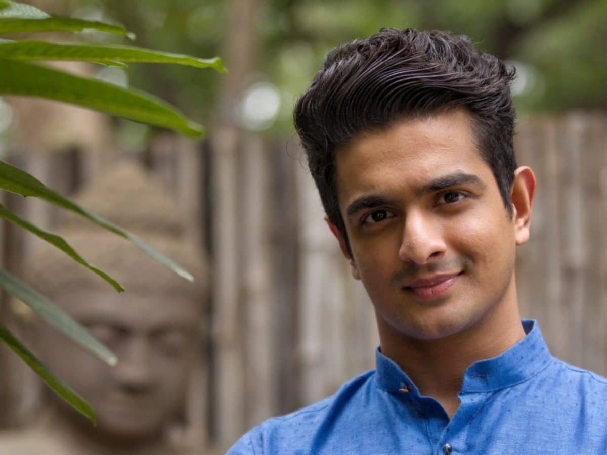 Riva Arora gets doctorate degree, netizens dig out university