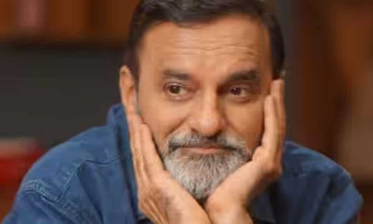 Paresh Ganatra to play a triple role in Wagle Ki Duniya