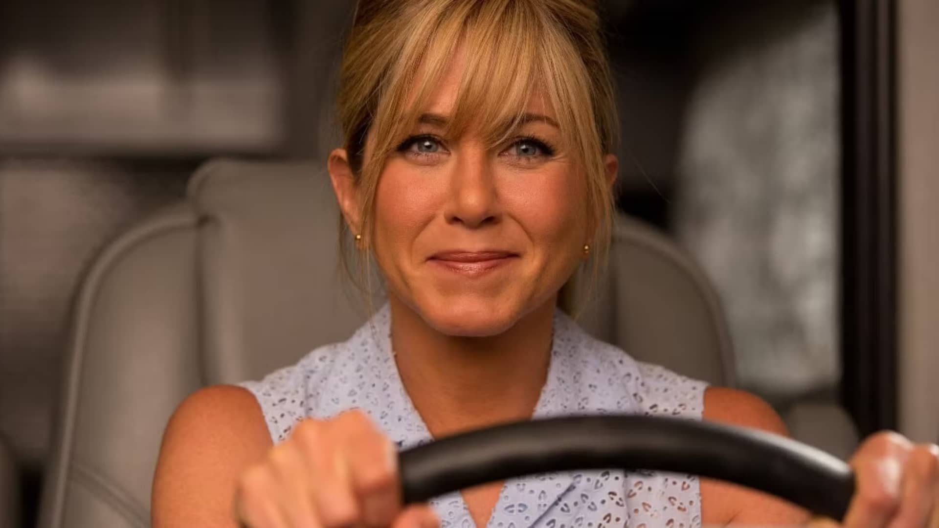 Man detained after crashing car through the gates of Jennifer Aniston's ...