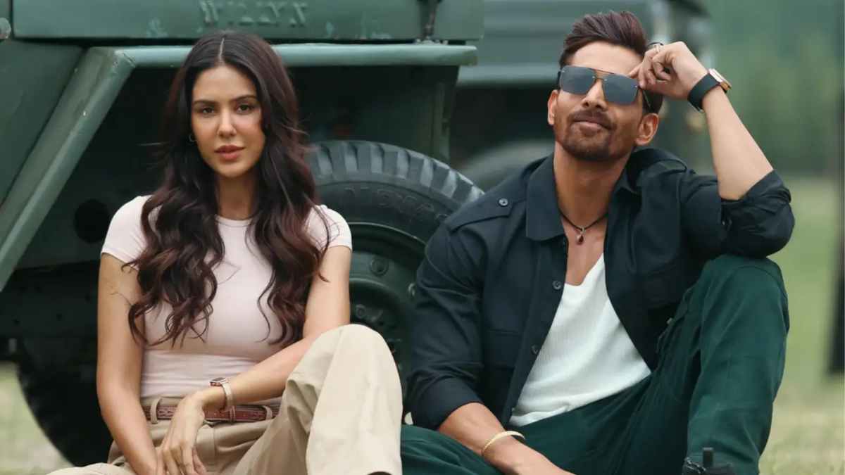 Raghav, Siddhant Stand by Babil Khan