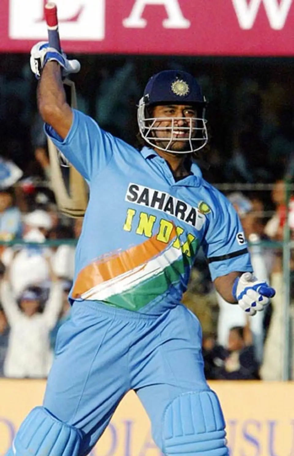 dhoni top 2