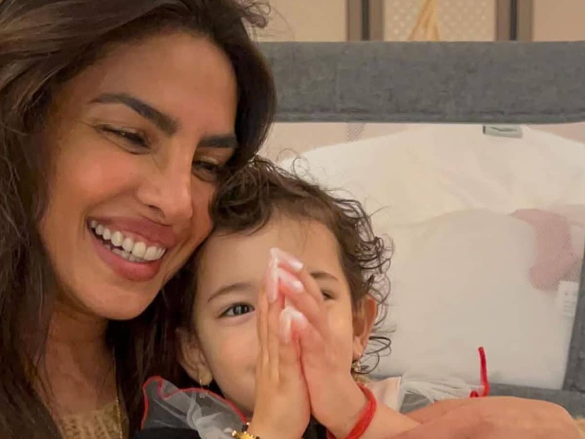 The internet goes crazy for Wamiqa Gabbi's steamy bold scenes in ...