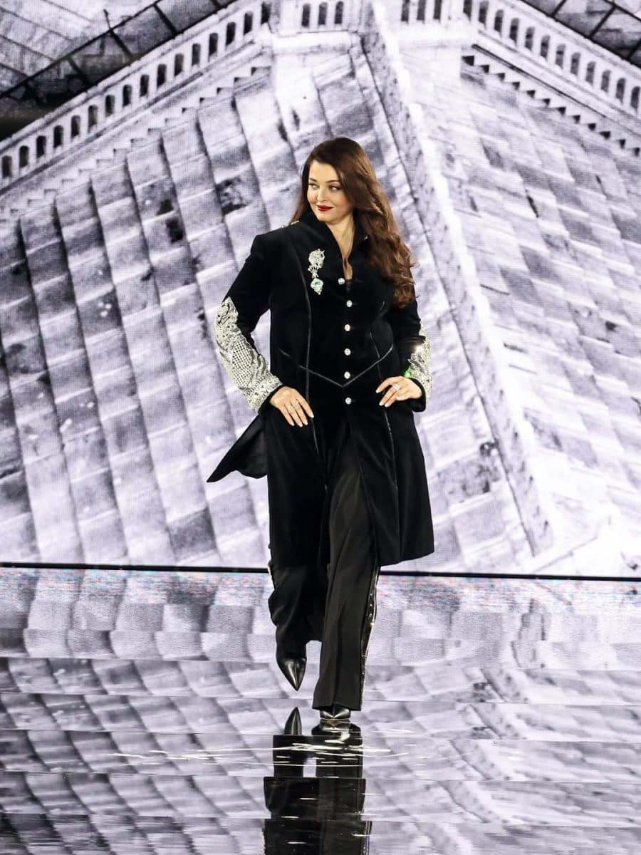 In Pictures: Aishwarya Rai shines at Paris Fashion Week 2025