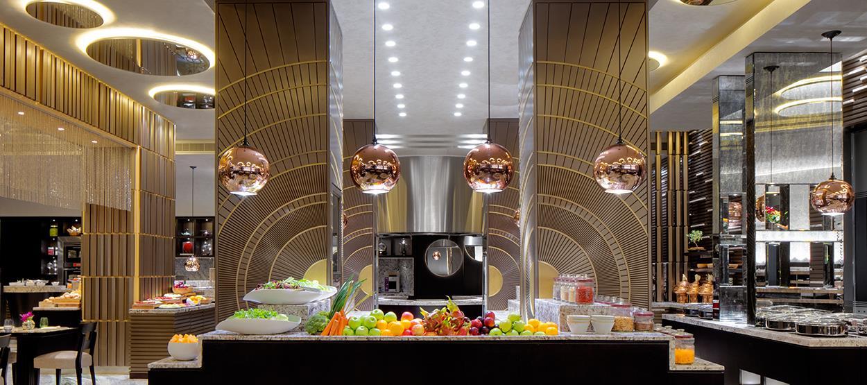 Restaurant Review: Mundo Friday Brunch - Masala.com