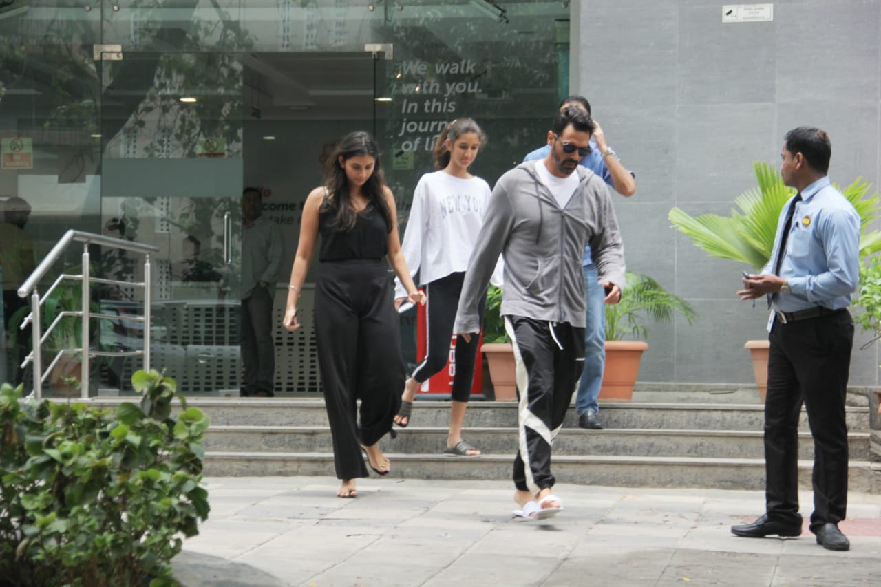 Arjun Rampal Snapped As He Exits Hospital With His Daughters After ...