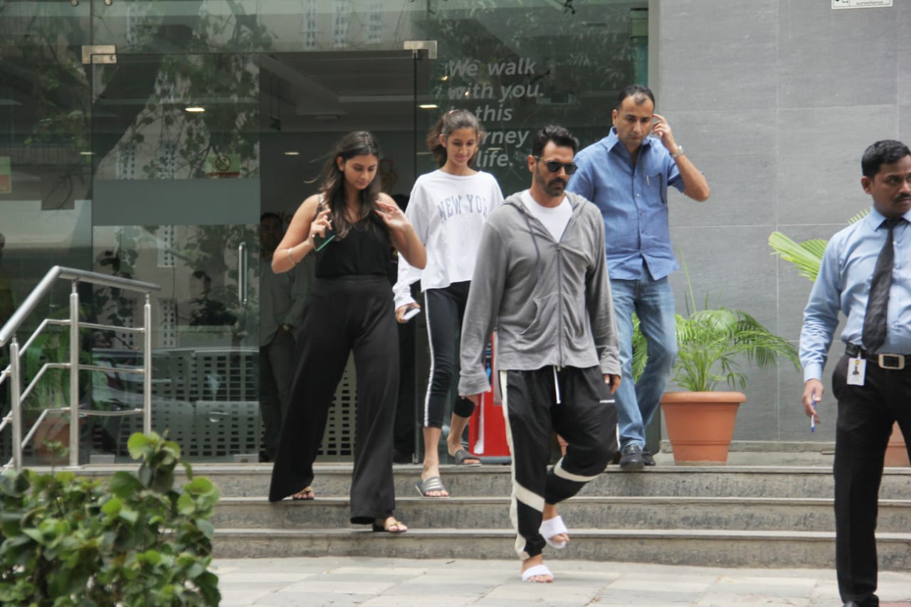 Arjun Rampal Snapped As He Exits Hospital With His Daughters After ...