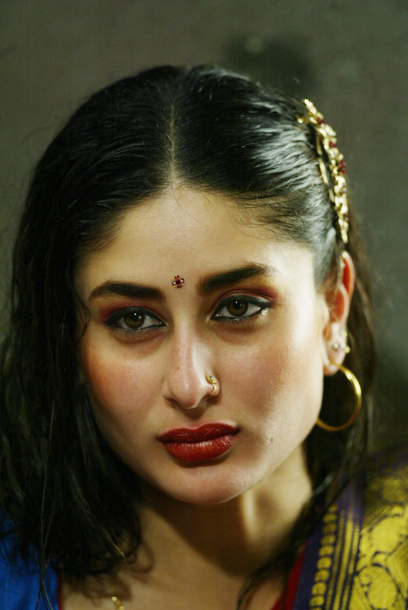 Kareena Kapoor Khan Interview: Angrezi Medium, Irrfan Khan & 20 Years ...