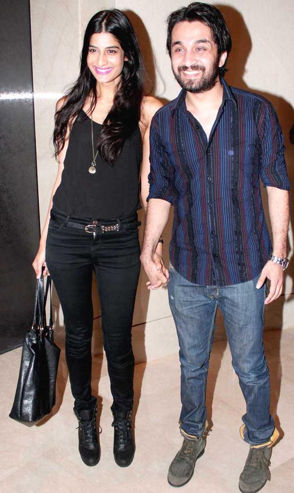 Meet Erika Packard, the gorgeous daughter of the Bollywood villain ...