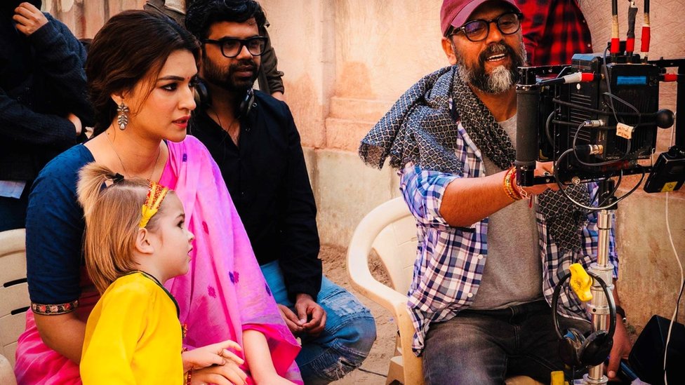 How Kriti Sanon made sure her relationship with Jacob Smith looked ...