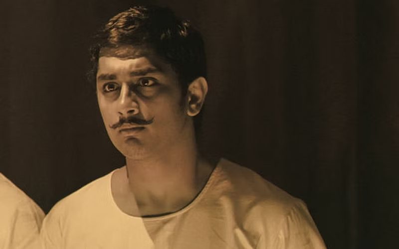 Rang De Basanti: WATCH: Rang De Basanti’s leaked deleted scene reveals ...