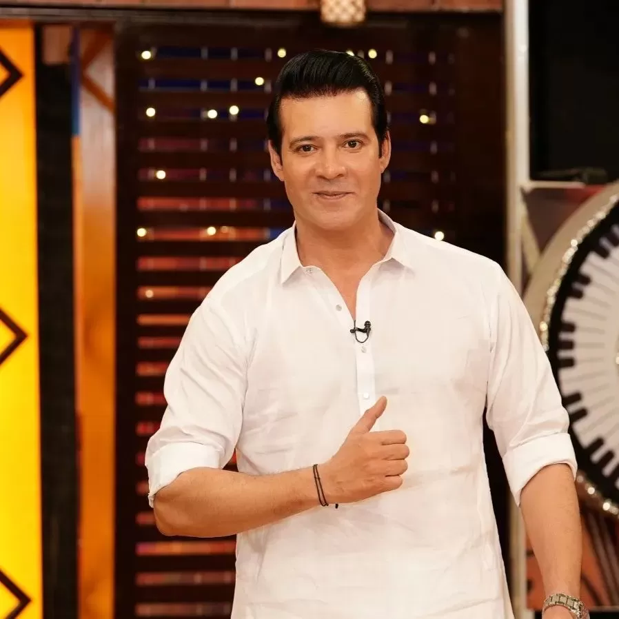 Moammar Rana, Nadir Ali call Priyanka Chopra 'bhayanak' and fans are ...