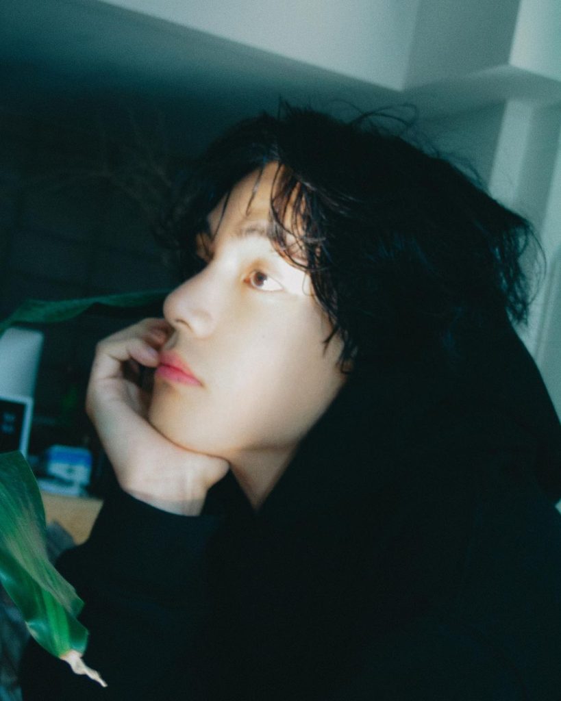 BTS' V shatters records with sensational solo debut - Masala.com