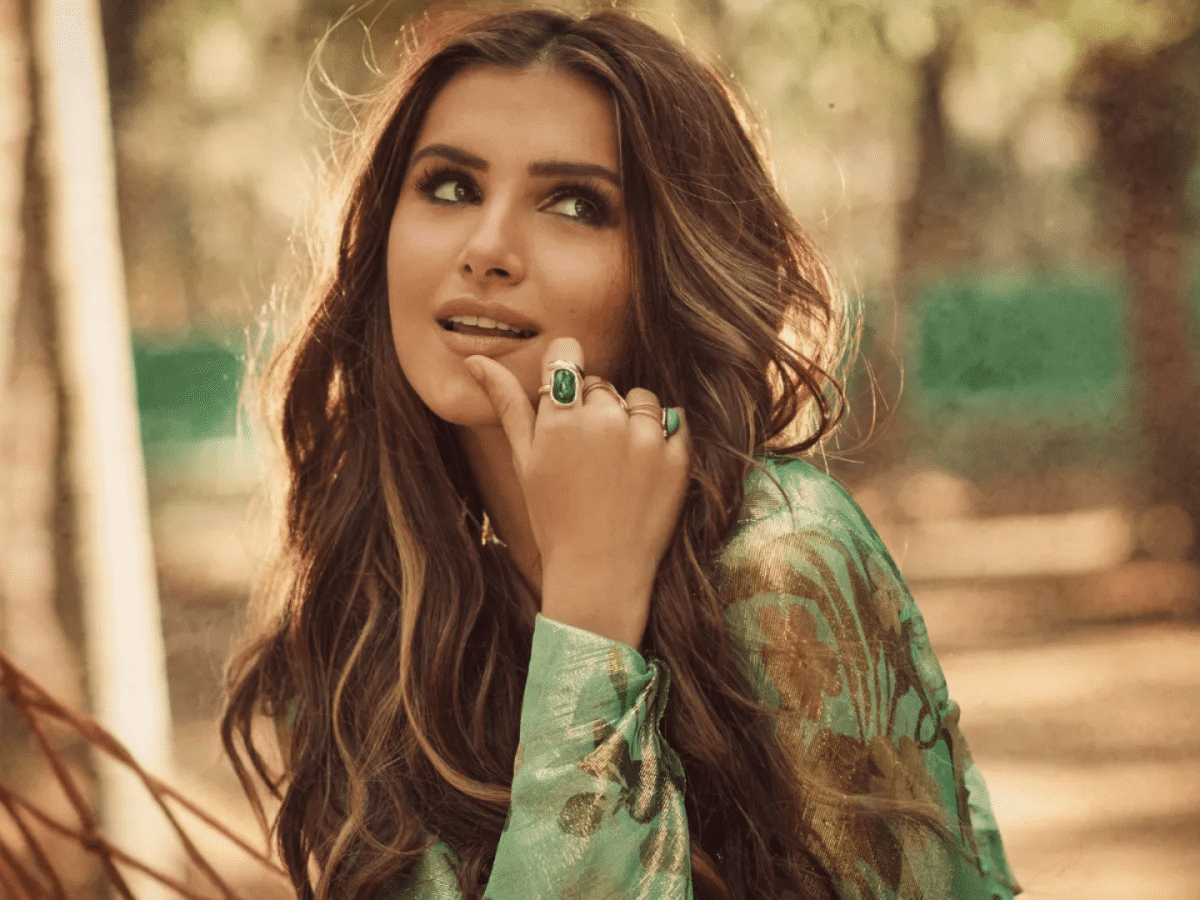 Love Is In The Air For Tara Sutaria Again After Dating Aadar Jain Apurva Actress Has Now Her