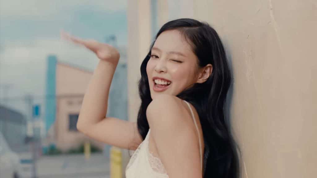 BLACKPINK's Jennie drops her first solo single 'Mantra', an ultimate anthem for all pretty girls ...