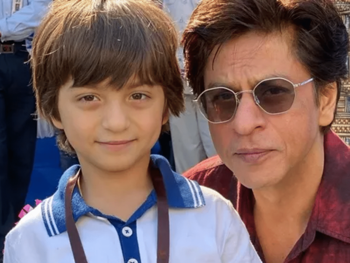 Shah Rukh Khan's son AbRam's cute interaction with the paps goes viral; here's how the youngest ...
