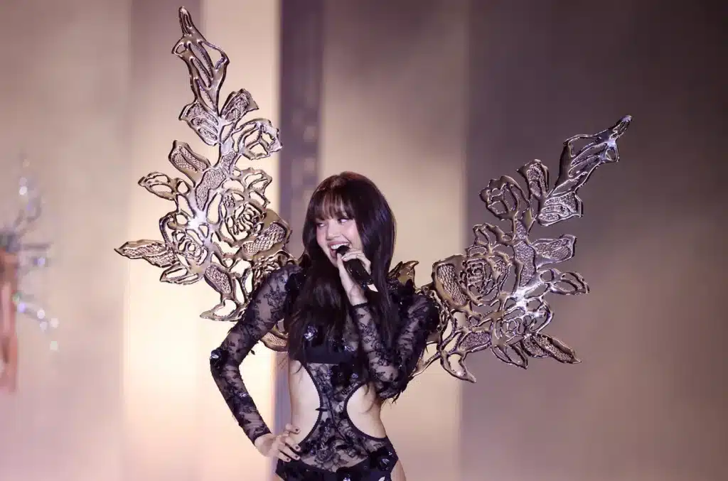 Year-Ender 2024: From BLACKPINK's Jennie at MET Gala to Lisa performing ...