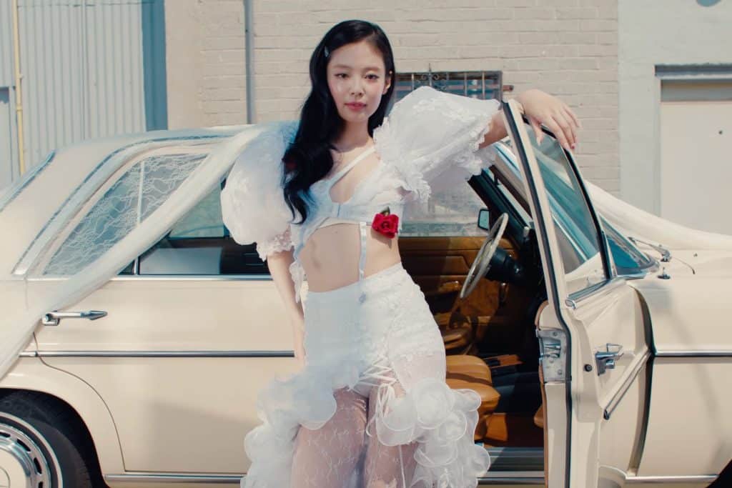 BLACKPINK's Jennie sports redhead in the trailer of her debut album 'Ruby', know all about ...